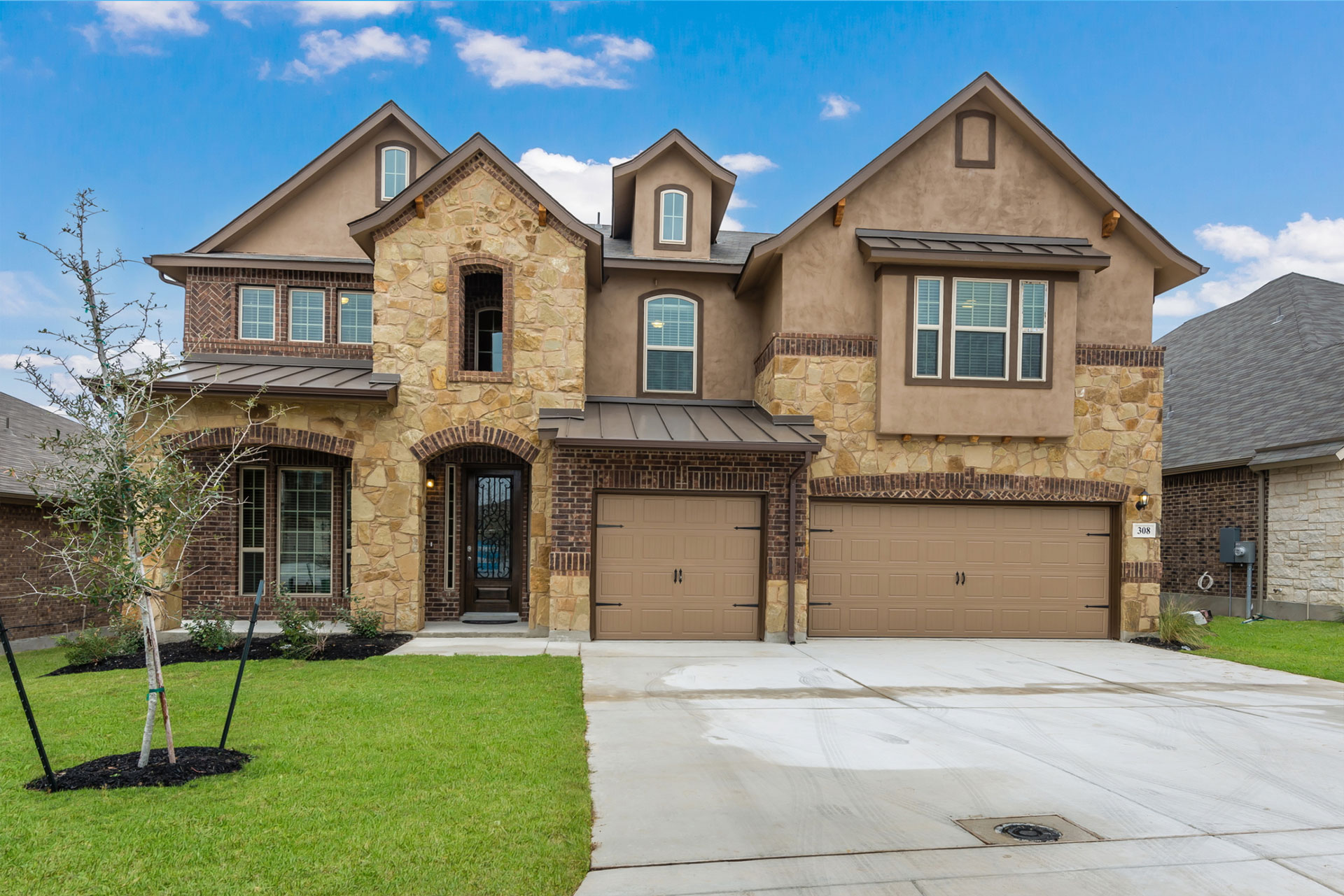 Randolph Housing Properties for TDY Training | Brollagio